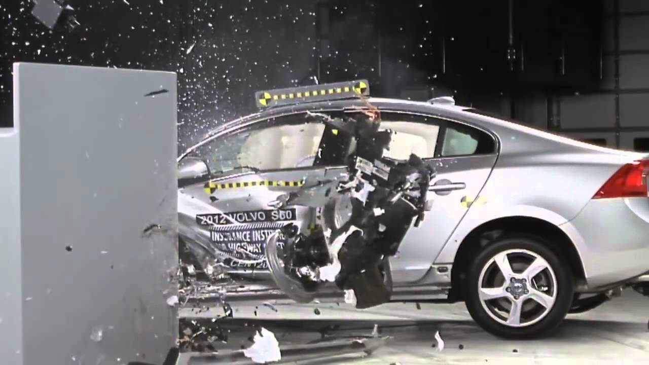 Sécurité et tests de collision auto: ce qu'il faut savoir sur l'IIHS